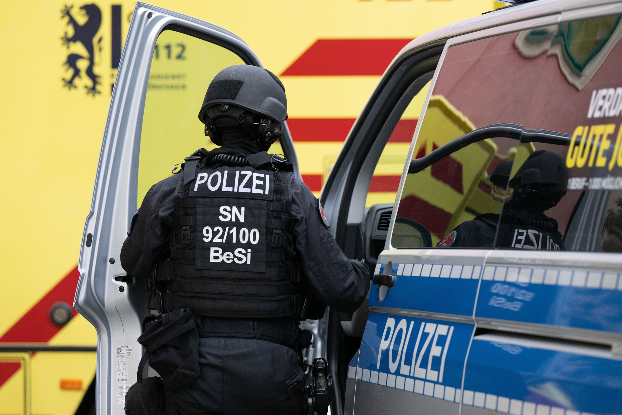SEK Einsatz In Dresden Mann Tot Newsflash24 SEK Einsatz In Dresden Mann Tot Newsflash24